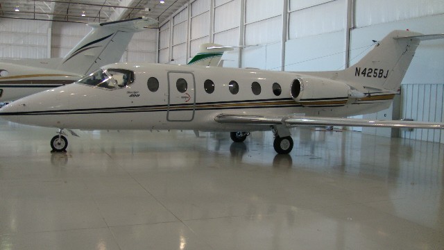 1987-Beechcraft-Beechjet-400
